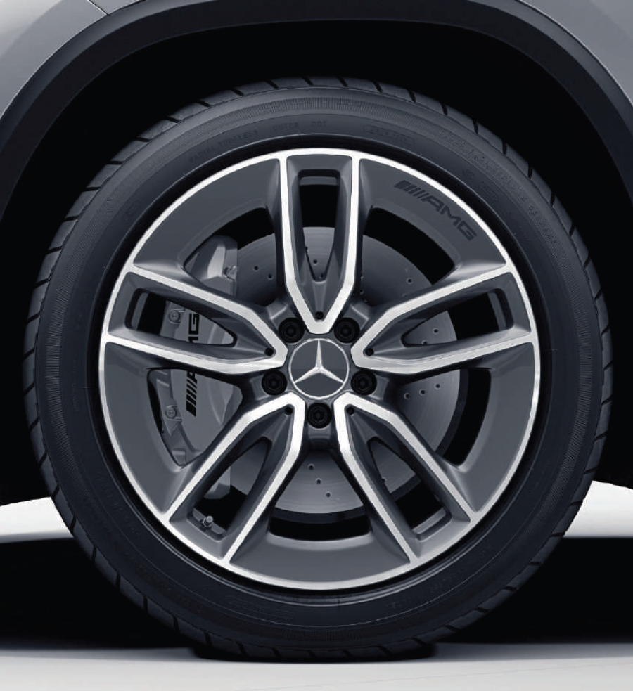 Mercedes-AMG GLA 35 | Compact Performance SUV by Mercedes-Benz
